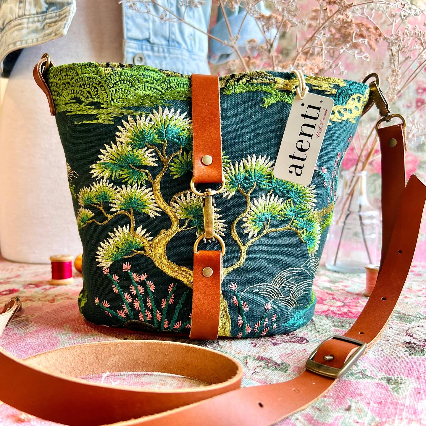 Atenti Halle Bucket Bag - Zen at Dream Weaver Yarns LLC